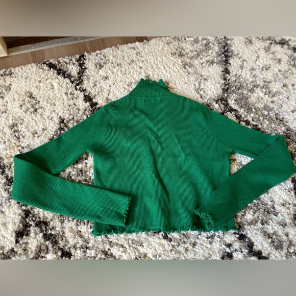 Mimosa | Tops | Mimosa Brand Green Turtleneck Crop Top | Poshmark